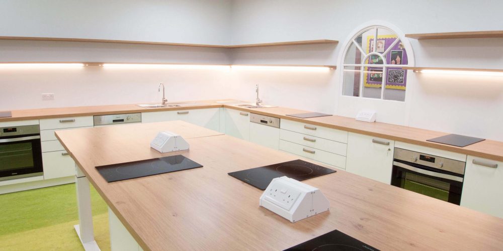 German Kitchens - School Teaching Kitchen: Highgate Primary School ...